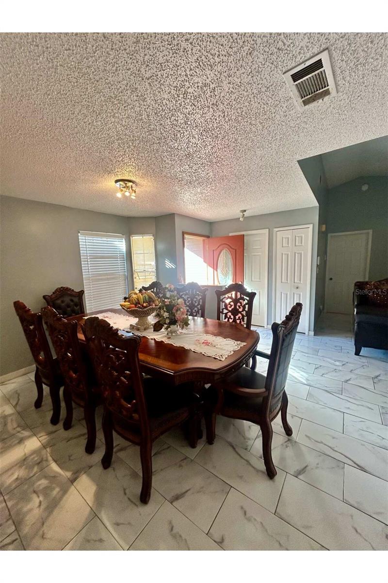 5470 Higgins Way, Orlando, FL