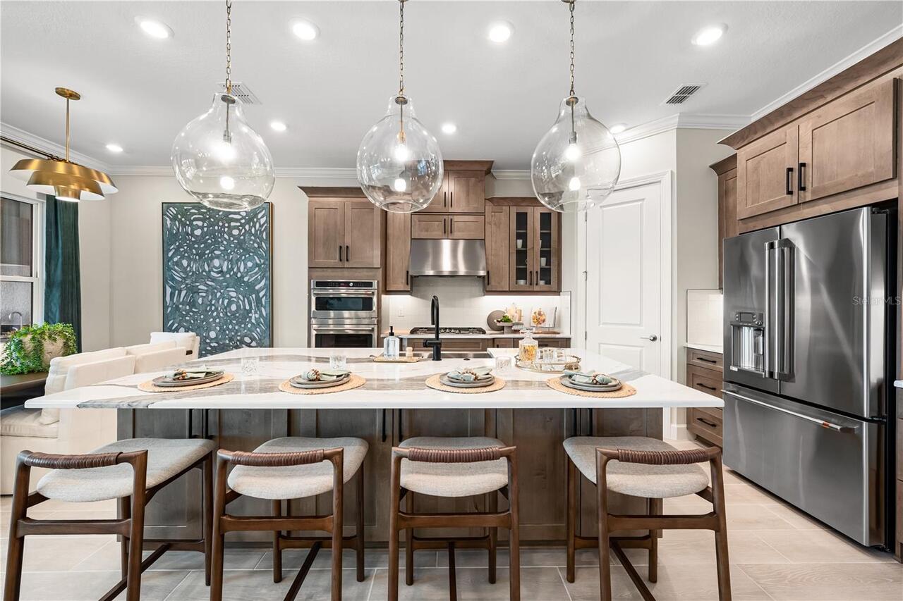 7657 Moonbeam Avenue, Sarasota, FL